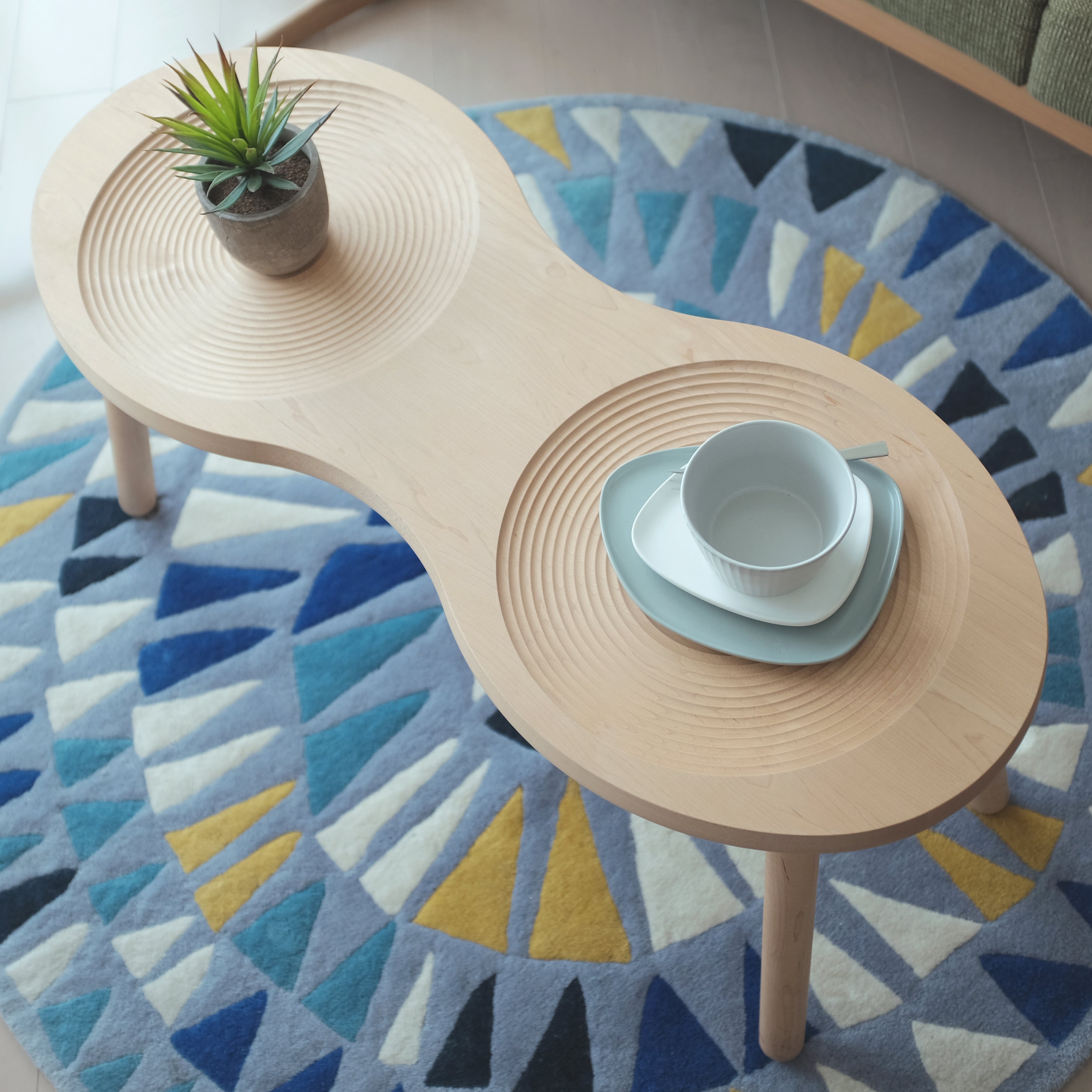 COME IN' 家具 | Peanut Stool – COME IN' LIVING LIMITED
